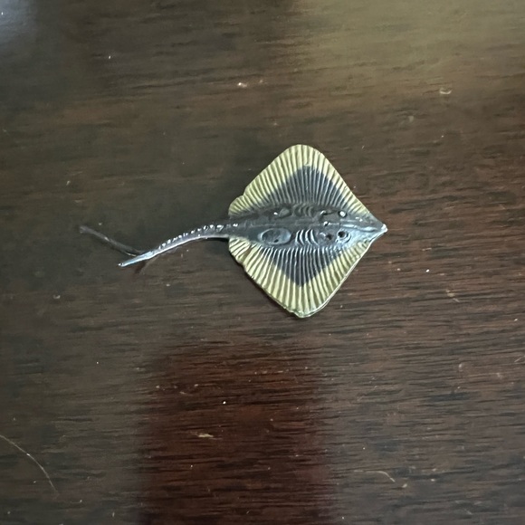 Toys | Stingray Rubber Gray Spotted Stingray Sea Life Toy Figure Mini ...